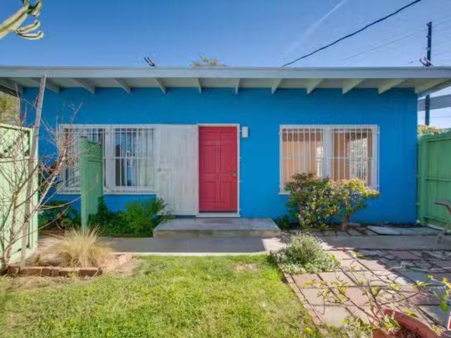 318 Brooks Ave Houses in Los Angeles, CA