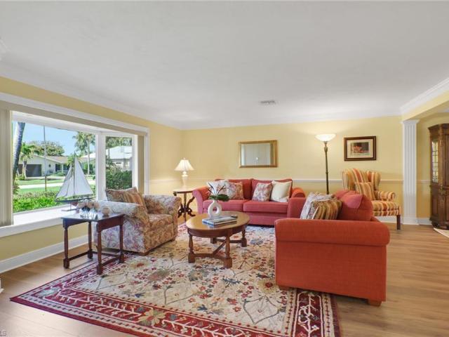318 Burning Tree Dr, Naples, FL 34105 | MLS #226008 | Compass