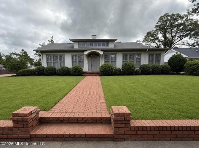 318 Grand Blvd, Greenwood, MS 38930