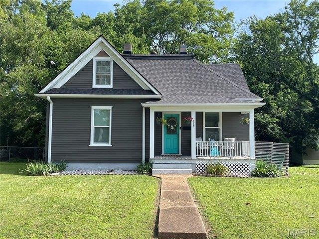 318 Greensferry Rd, Jackson, MO 63755