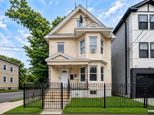 318 Grove St, Newark, NJ 07103