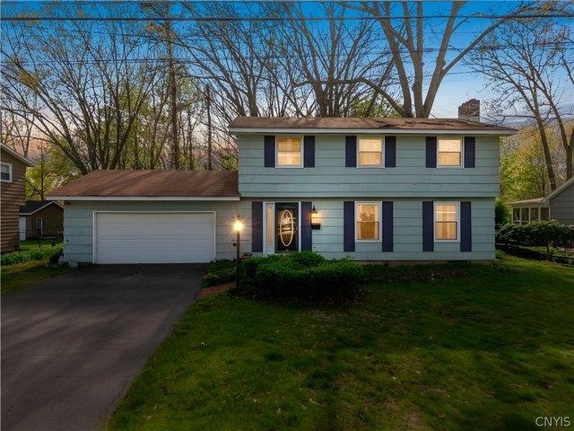 318 David Dr, Syracuse, NY 13212