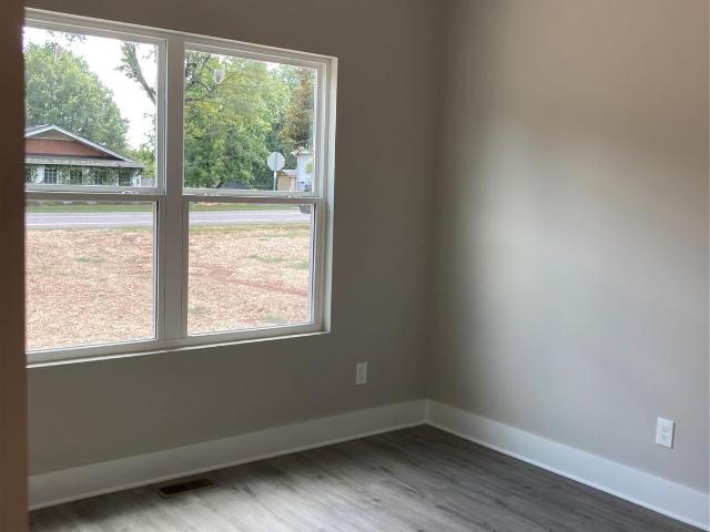318 Davis Park Rd, Gastonia, NC 28052 | MLS #4287