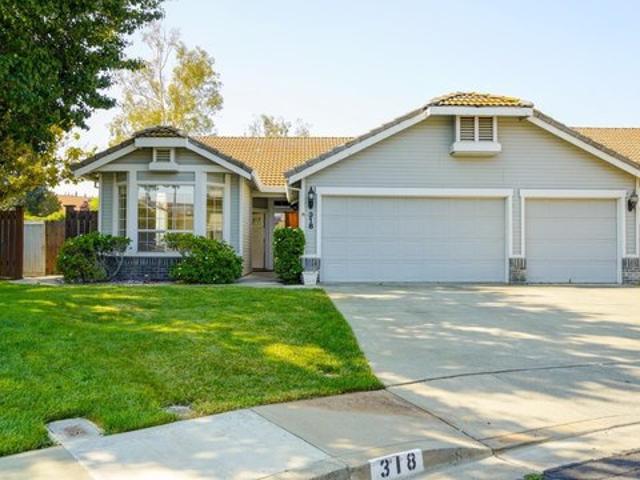 318 Drydock Ct, Vacaville, CA 95688