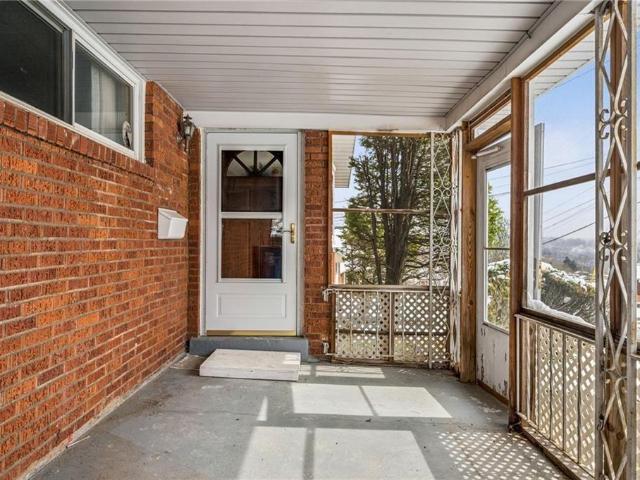 318 Dunbar Dr, Pittsburgh, PA 15235 | MLS #1761