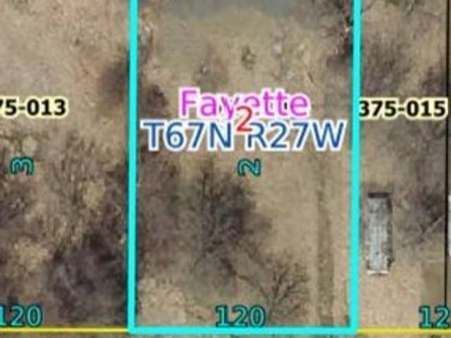 318 E 10th St, Lamoni, IA 50140