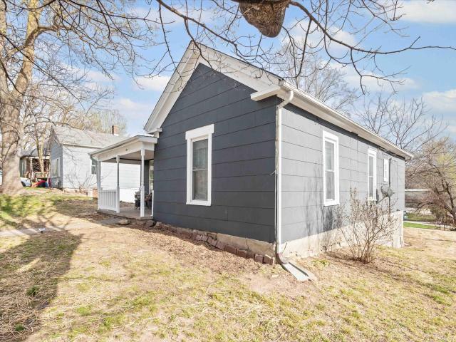 318 e walnut st