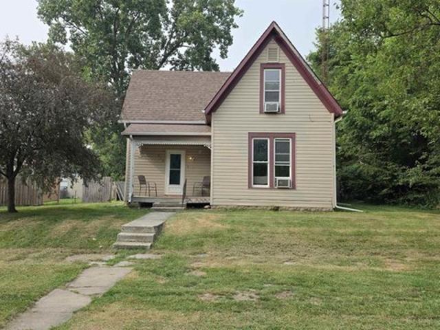 318 E Arch St, Portland, IN 47371