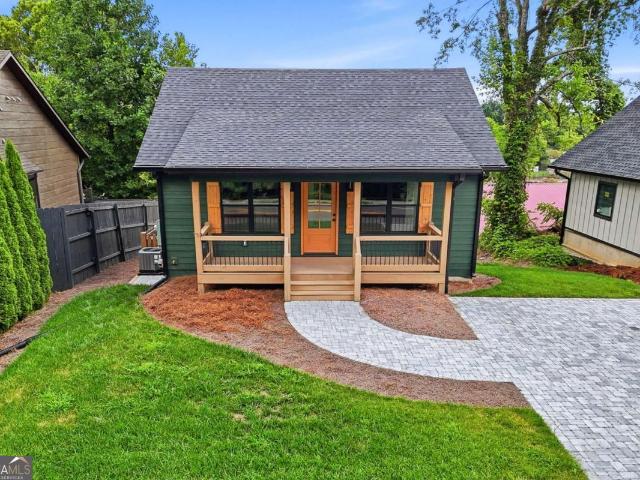 318 E Second Street