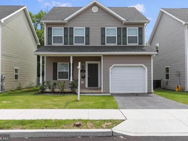 318 Fridinger Ave, Hagerstown, MD 21740