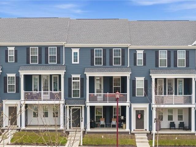 318 Harlequin St, Cranberry Township, PA 16066