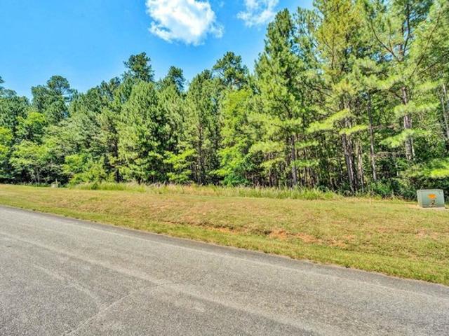 318 Hidden Cove Ln, Lynch Station, VA 24571