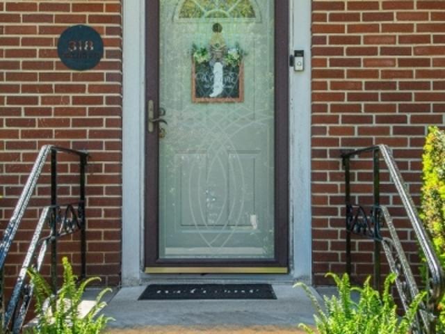 318 Highland Ave