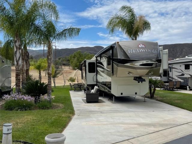 318 Highway 79, Hemet, CA 92543 | MLS #SW22168 MR