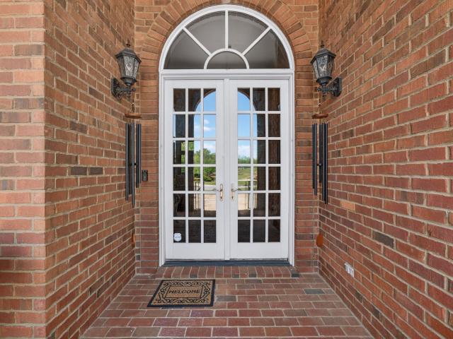 318 Hurst Dr