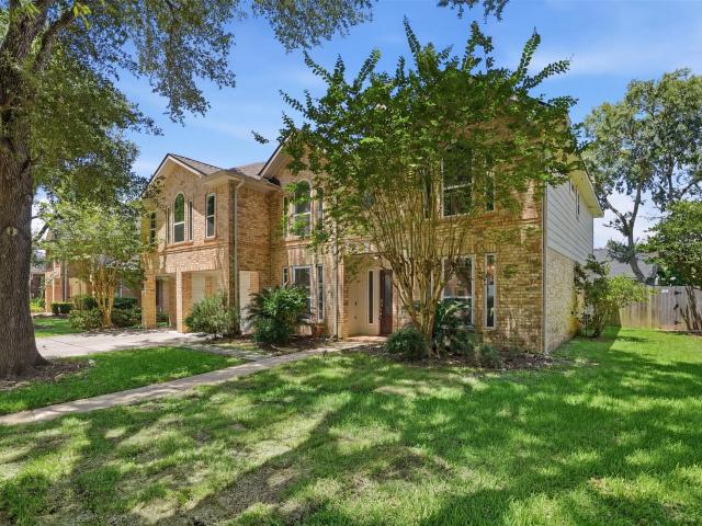 318 Indian Summer Drive