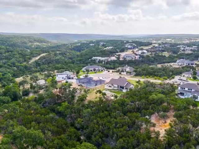 318 Iron Hill, New Braunfels, TX 78132 MLS 552224