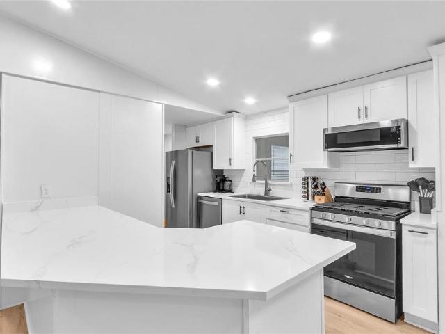 318 Overlook Trail