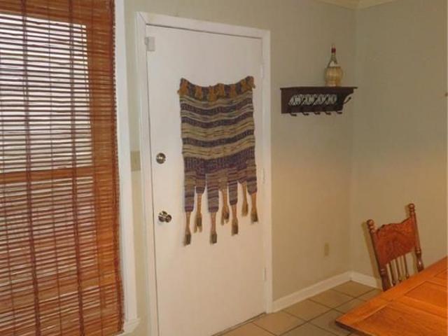 318 Lake Marina Ave 219, New Orleans, LA