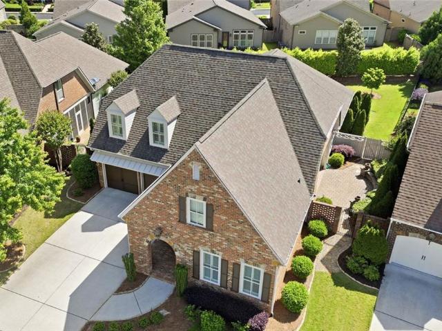 318 Lakeside Trace