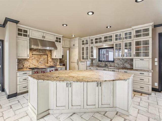 318 Lilac Drive