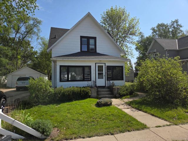 318 Madison St