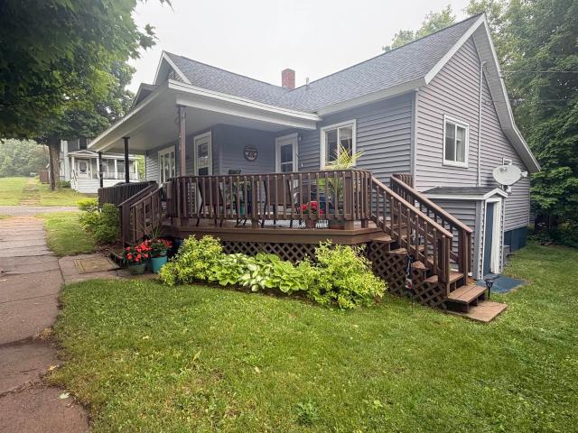 318 McKenzie Avenue