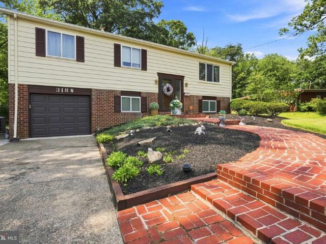 318 N Warwick Road