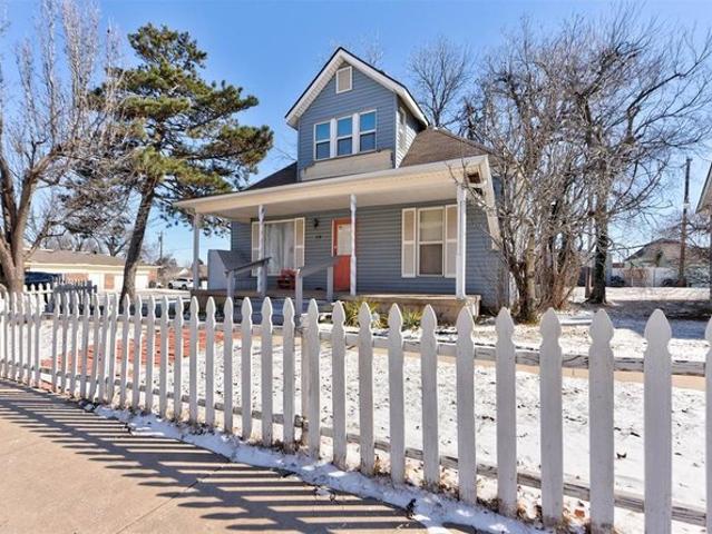 318 N Choctaw Ave, El Reno, OK 73036