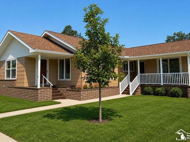 318 N Seventh St, Rogers City, MI 49779
