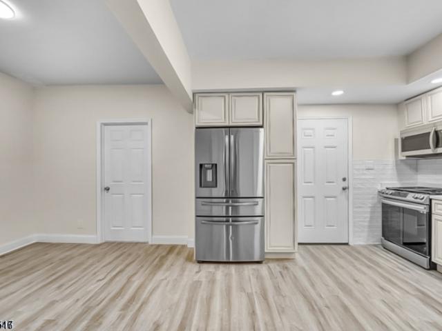 318 S 7th Street # 1
