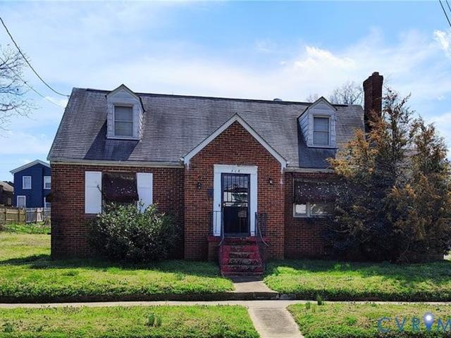 318 St Matthew St, Petersburg, VA 23803