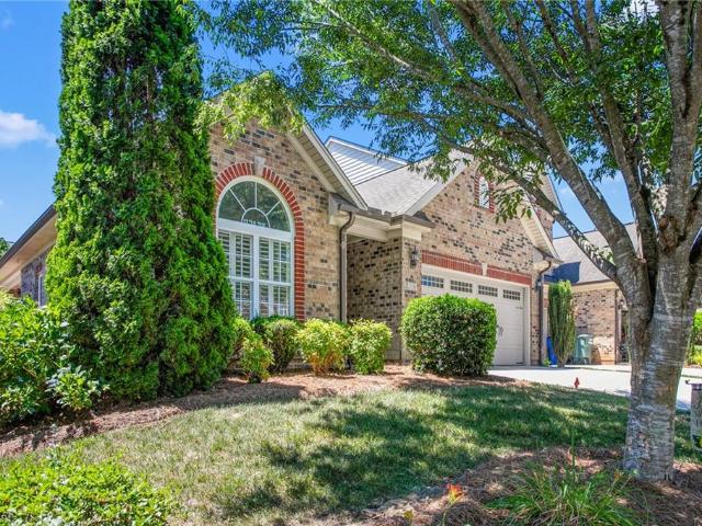 318 St Nicholas Trail