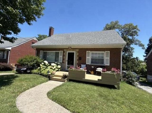 318 Swan Cir, Erlanger, KY 41018