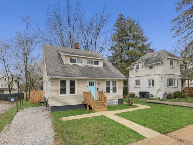 318 Pioneer Street
