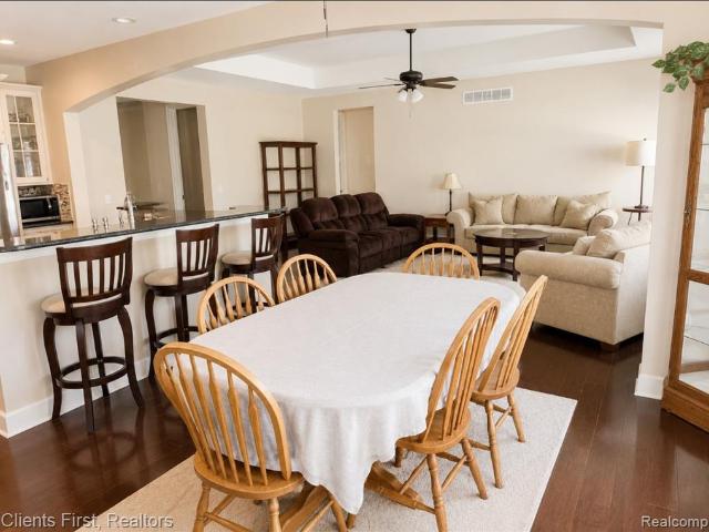 318 Province Lane