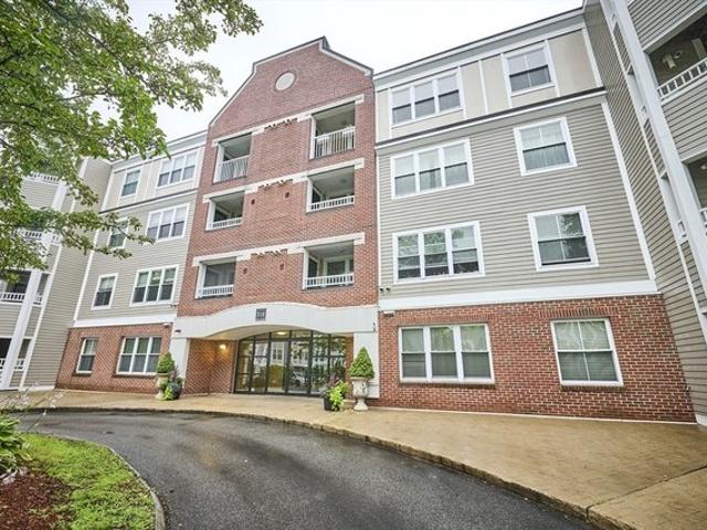 318 Rindge Ave Unit 315, Cambridge, MA 02140