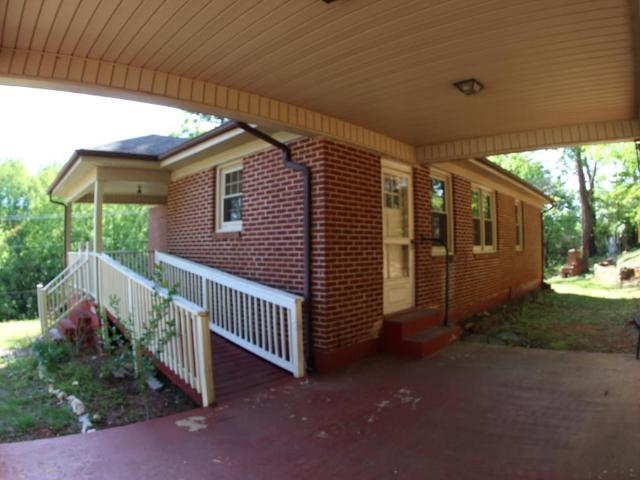 318 W Blue Ridge St