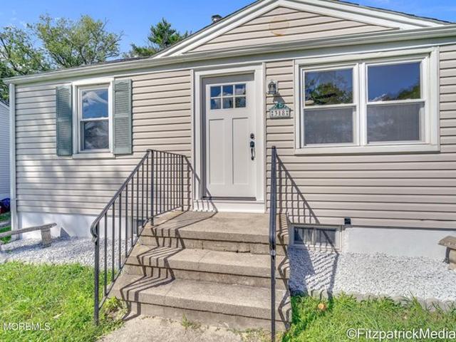 318 W Sylvania Ave, Neptune City, NJ 07753