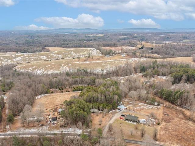 318 Wayne Marshall Road