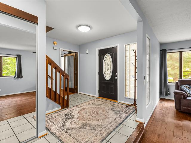 318 Webster Rd