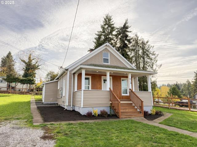 318 Willamette St, Oregon City, OR 97045 | MLS #446630 | Compass
