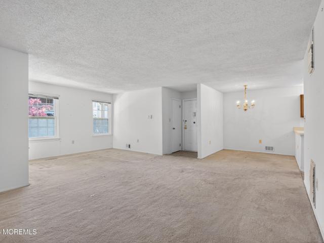 318 Wycoff Way W Unit 318