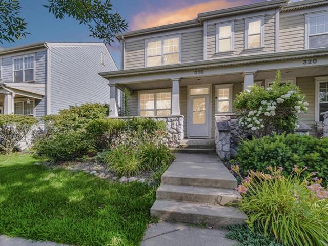 318 Village Sq, Burns Harbor, IN 46304