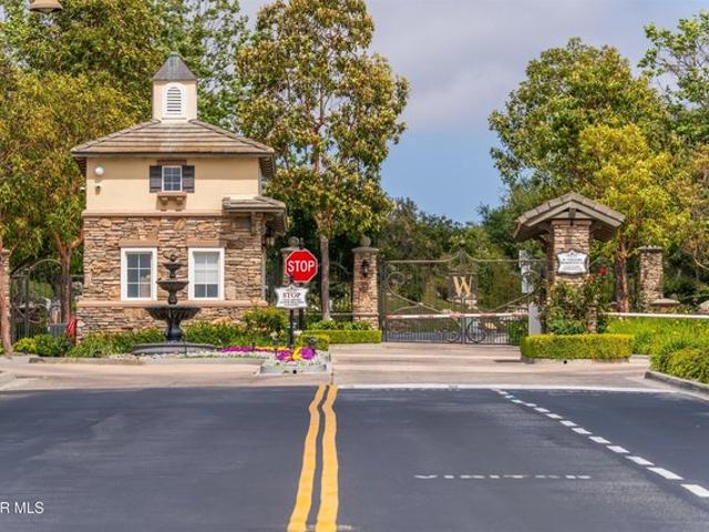 3194 Sunset Hills Blvd, Thousand Oaks, CA 91362