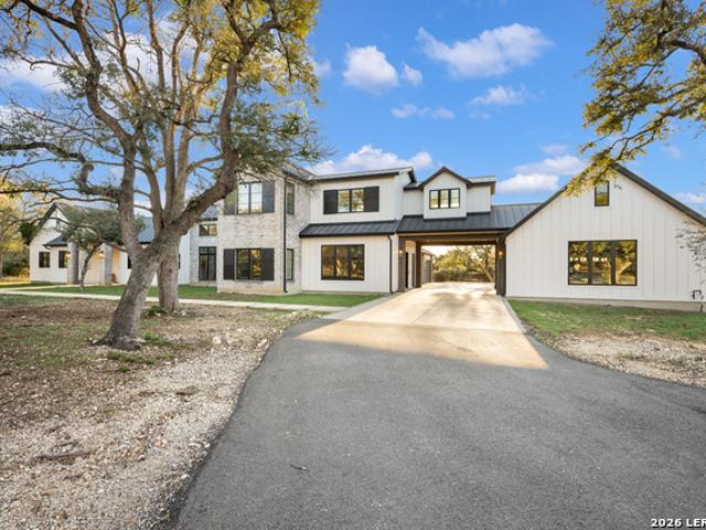 31952 Smithson Valley