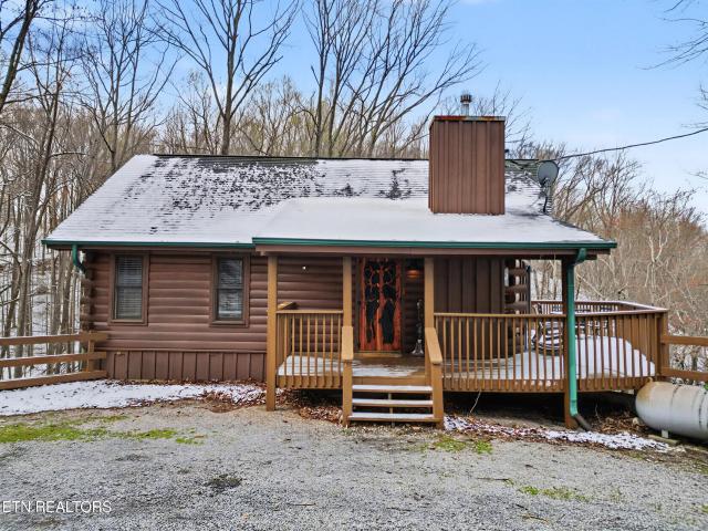 3195 Emerald Springs Loop
