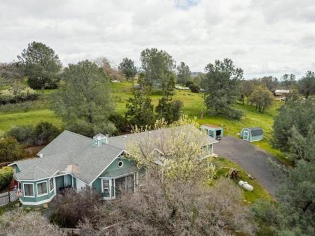 3196 Granite Springs Rd, Coulterville, CA 95311
