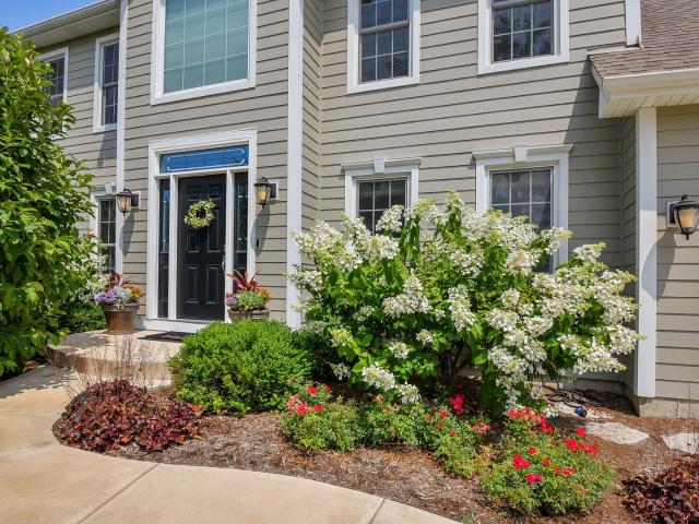 3196 secretariat drive