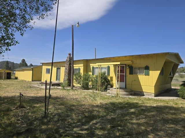 31974 Drews Rd, Sprague River, OR 97639